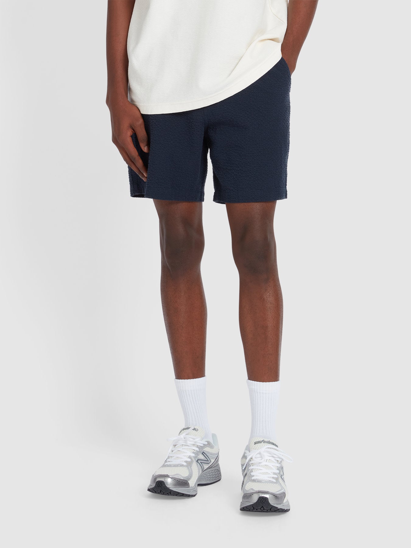 Redwald Shorts In Blue | Farah® Online